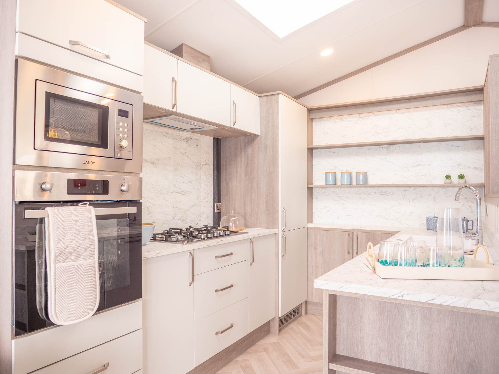 Regal Clifton Lodge - Explore Lodge