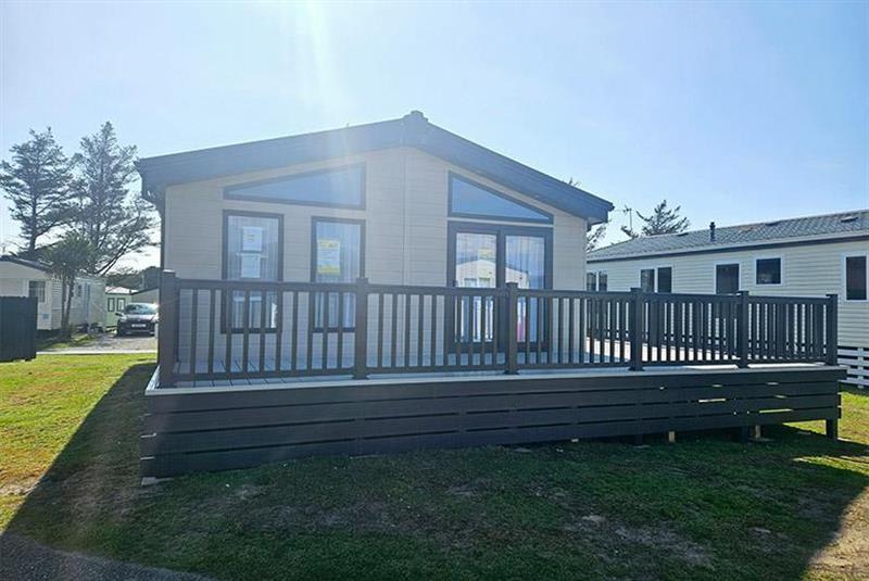 Lodges for Sale in the UK | From £29,500 on Stunning Parks